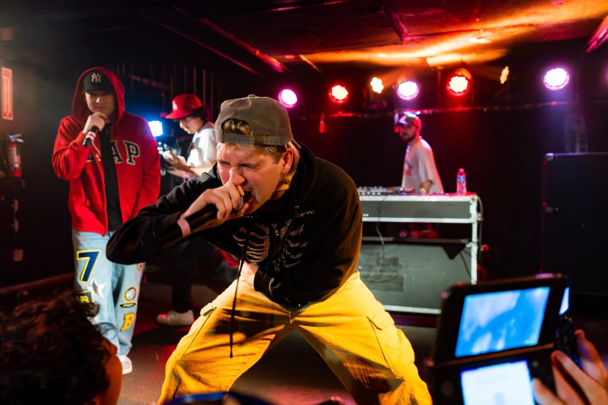 Joey Valence & Brae Deliver an Indescribable Performance at Chicago's ...